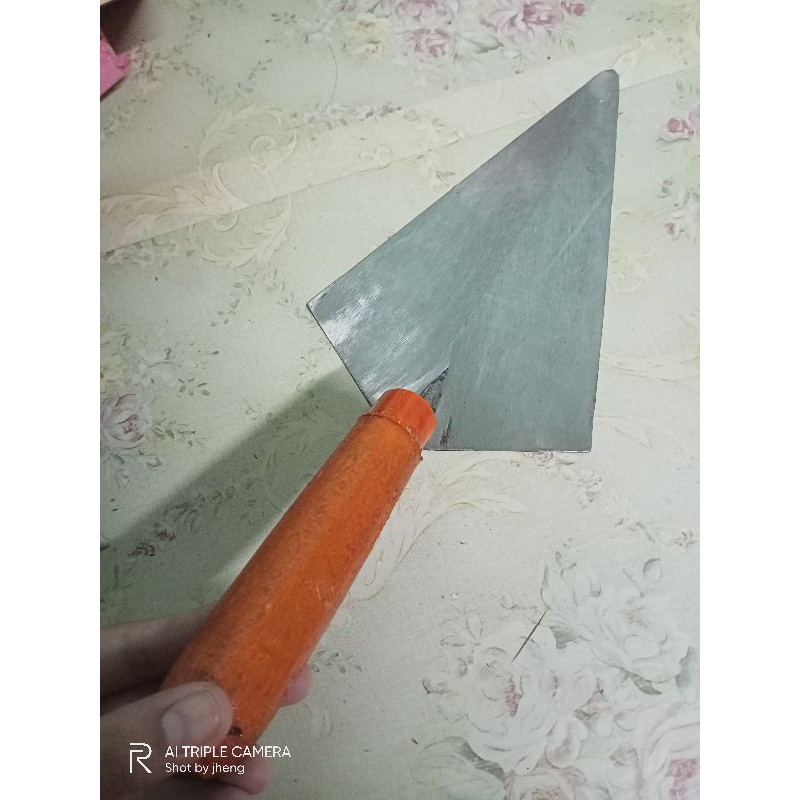 Mga Kagamitan Ng Karpintero At Pangalan